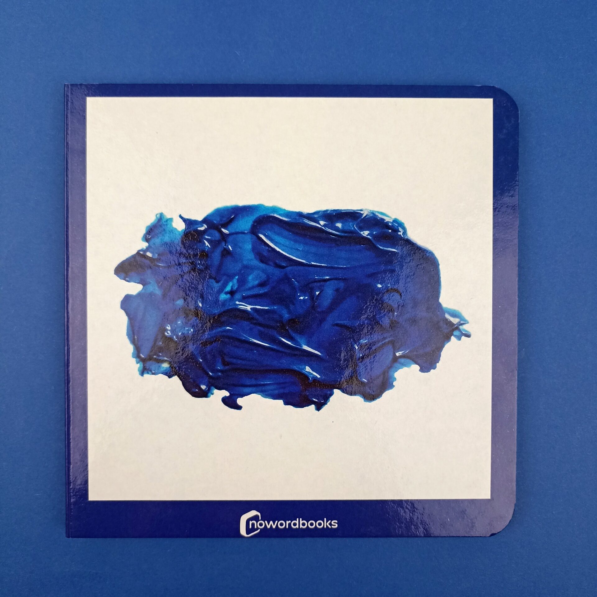 42. Azul - VolumeBK